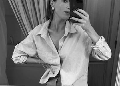 008: MEG STRACHAN - by Christina Holevas - Habiter