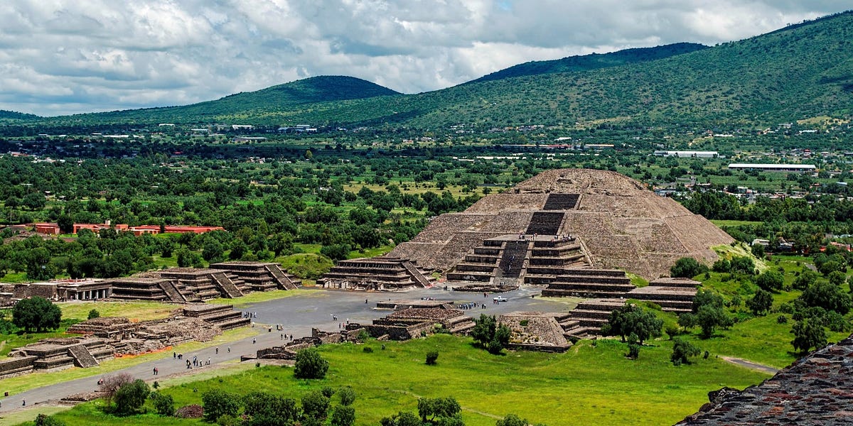 How To Visit the Pyramids of Teotihuacan