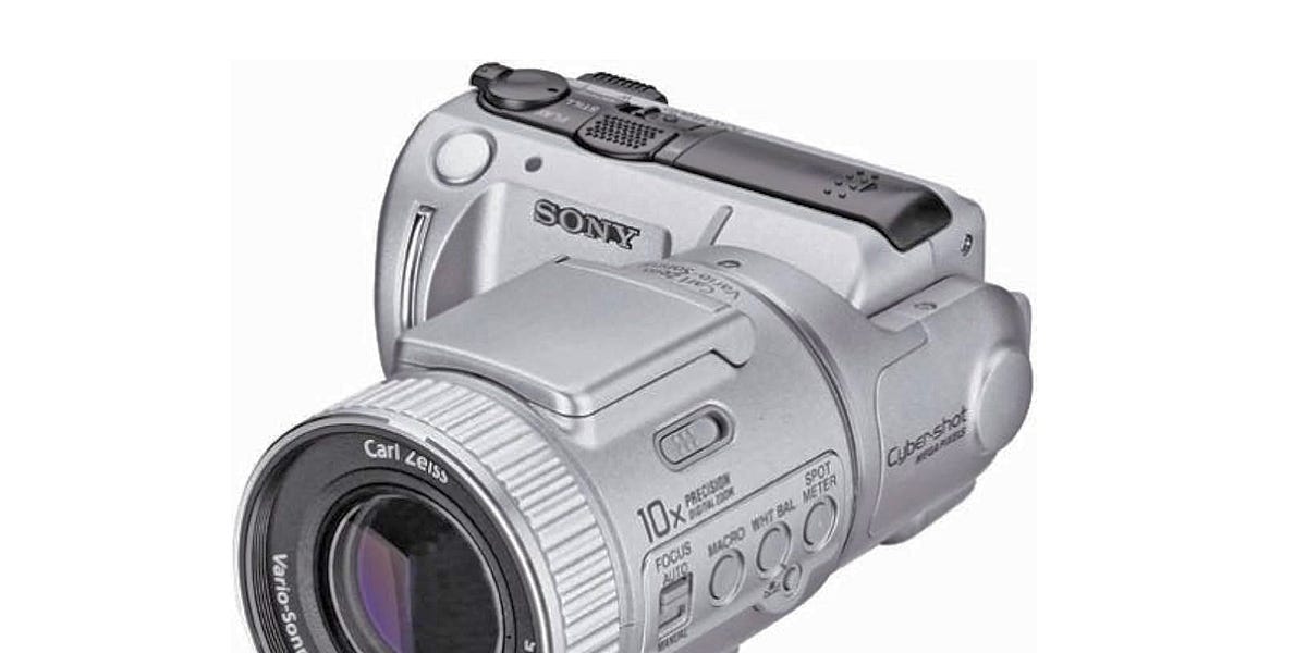 The Evolution of Sony's Cyber-shot Cameras (1996-2011)