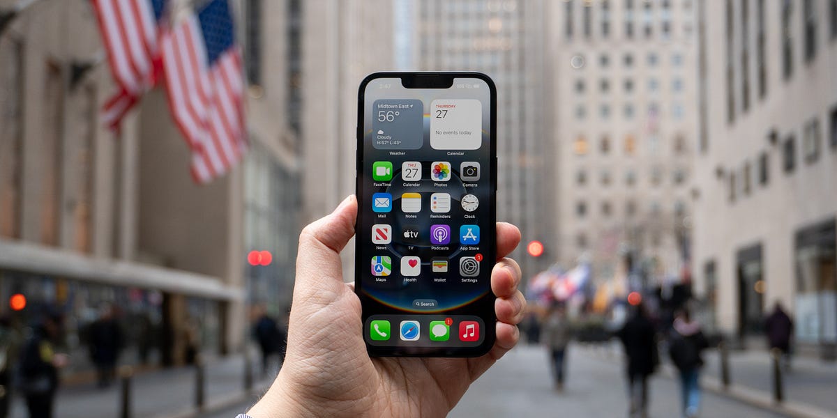 iPhone 16e review: Apple’s $599 iPhone tested and reviewed for my parents