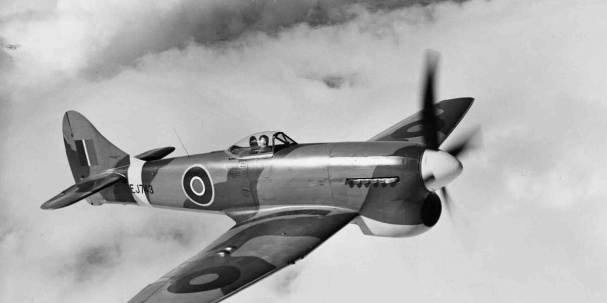 Last dogfight over Germany - by Martin Cherrett