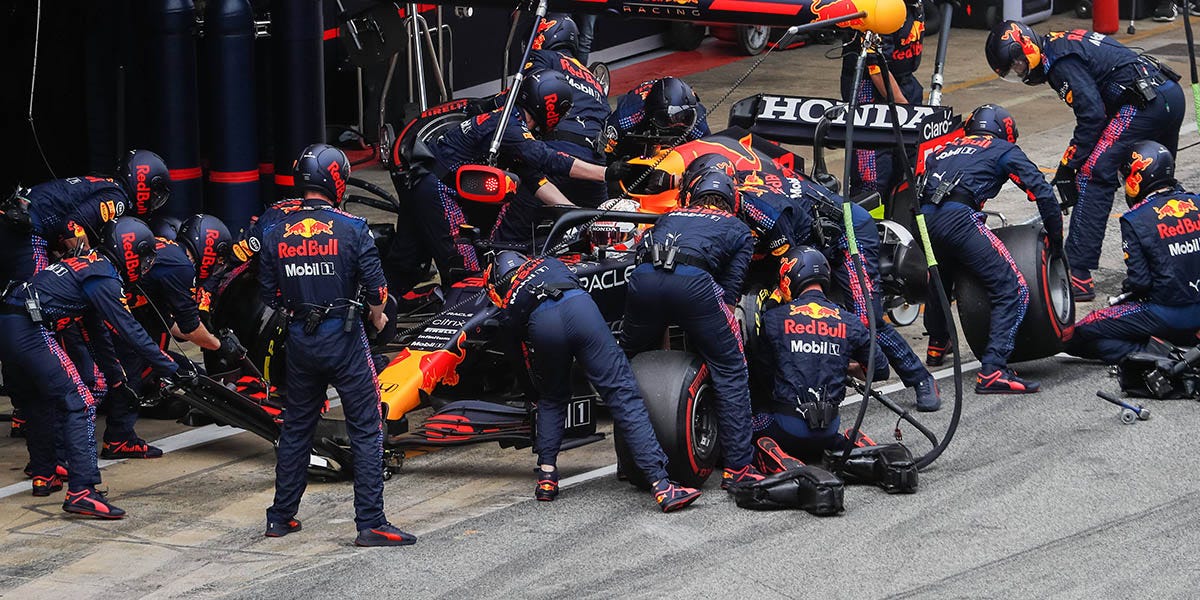 The Mechanics of F1 Pit Stops - by Zara Wang