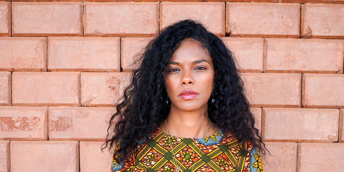 300 SECONDS with Noëlla Coursaris Musunka