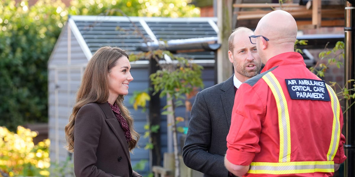 Your new Sunday newsletter - The HELLO! Royal Club