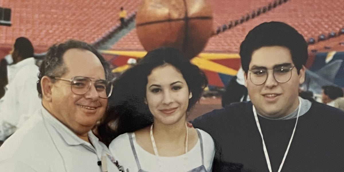 Michael Estrin: Raw, Unedited, Uncut - by Alex Dobrenko`