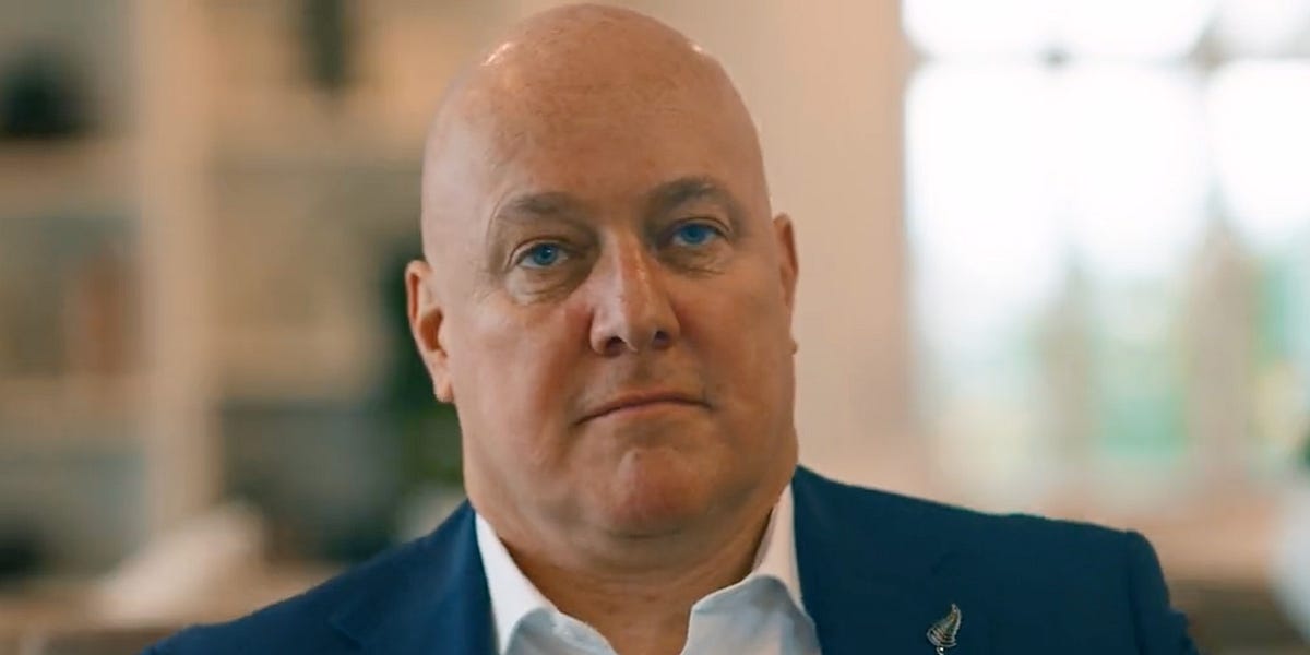 Out of morbid curiosity I rolled the tape - by David Slack