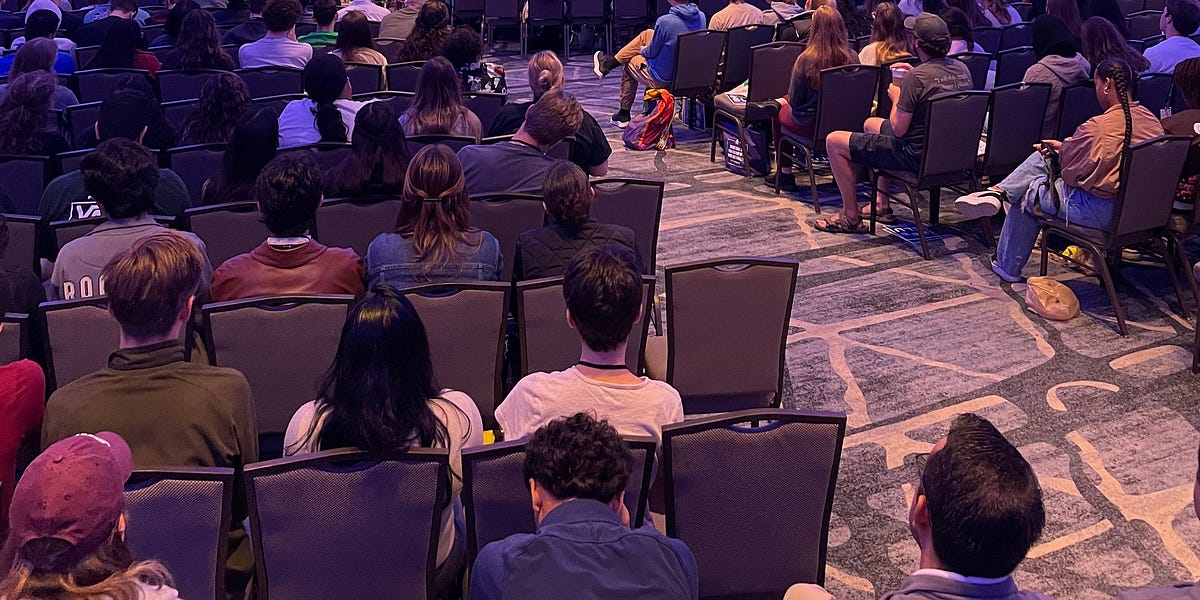 Caminando, caminando - by Cameron Bellm