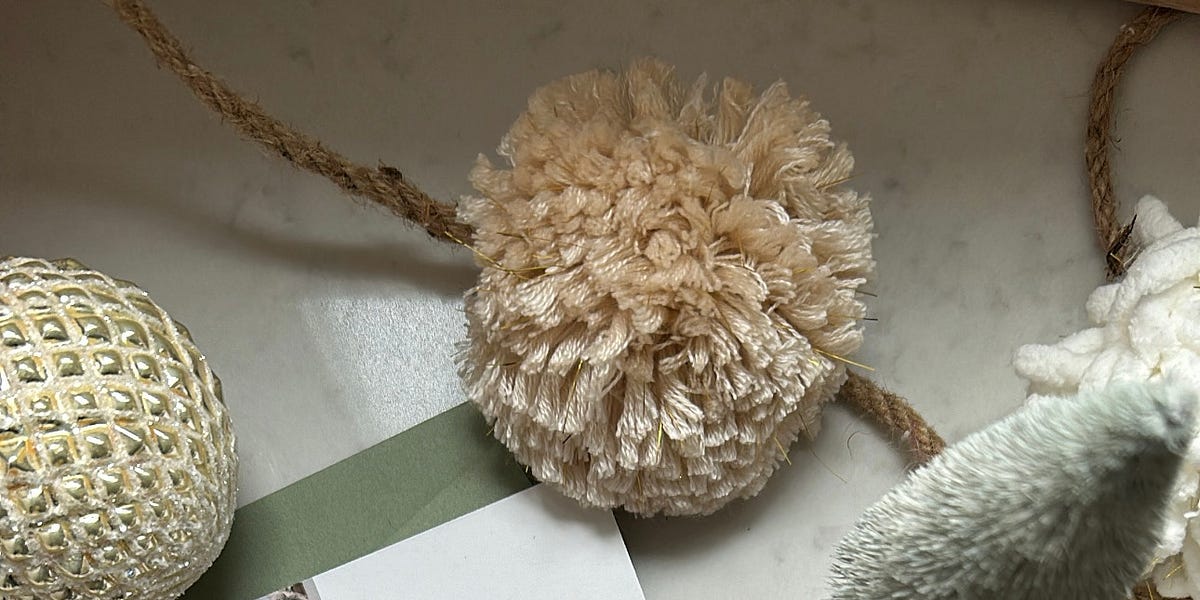 Christmas 2024 Rundown - The Mom Flow by Erin Sousa