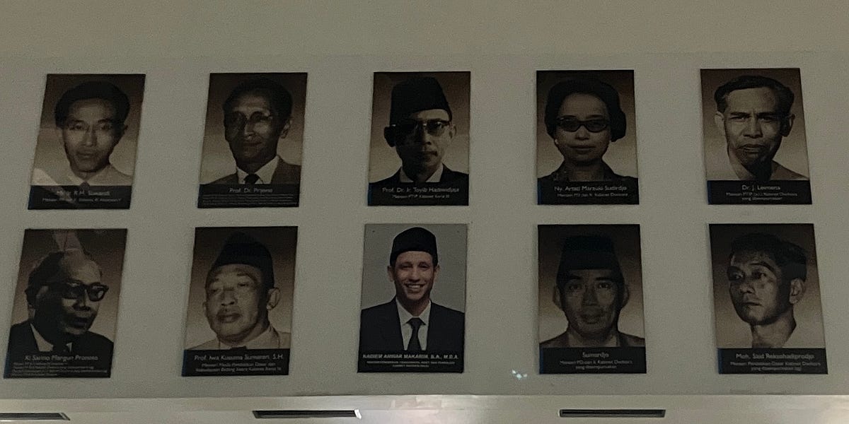 📌 EdWell Bulletin Board - 81 Jobs, Tools, Media & More!