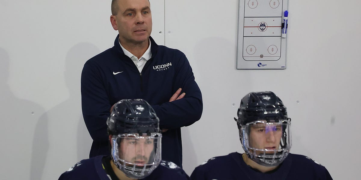The Forecheck: When Mike Cavanaugh played at UConn's outdoor rink
