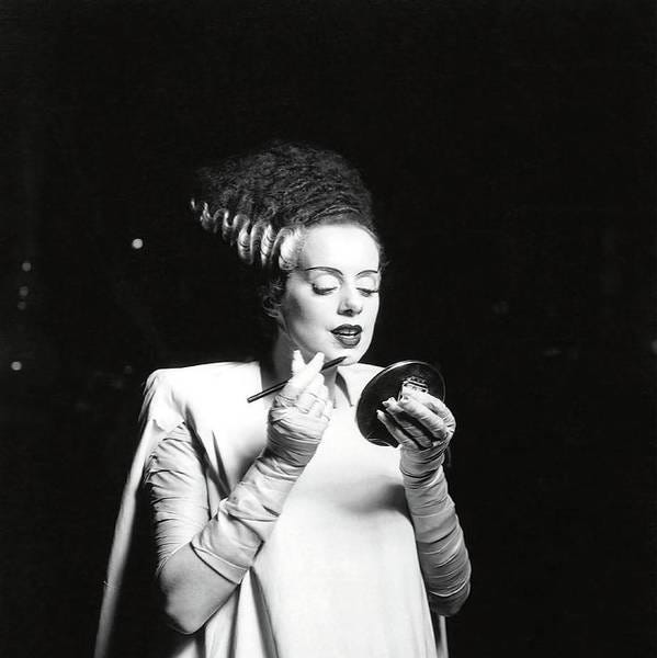 The Visitor - by Erica - Ill/Dressed