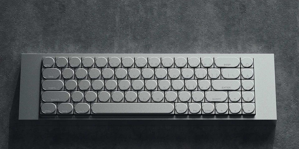 Cleaver mechanical keyboard machined from aluminum block