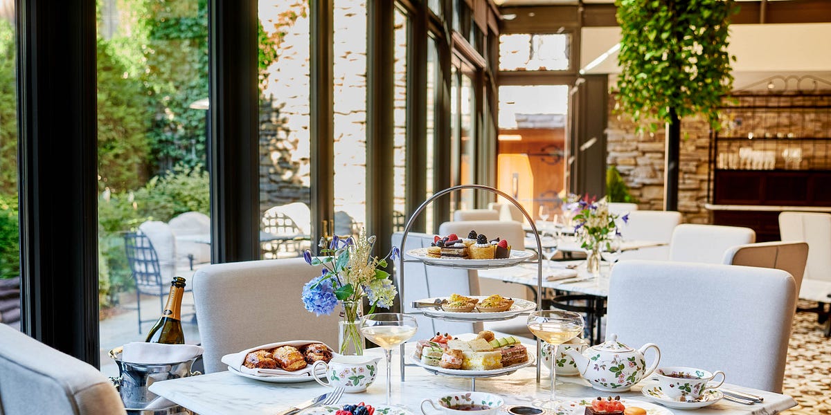 A Weekend in Lake Forest - by Anna Staropoli