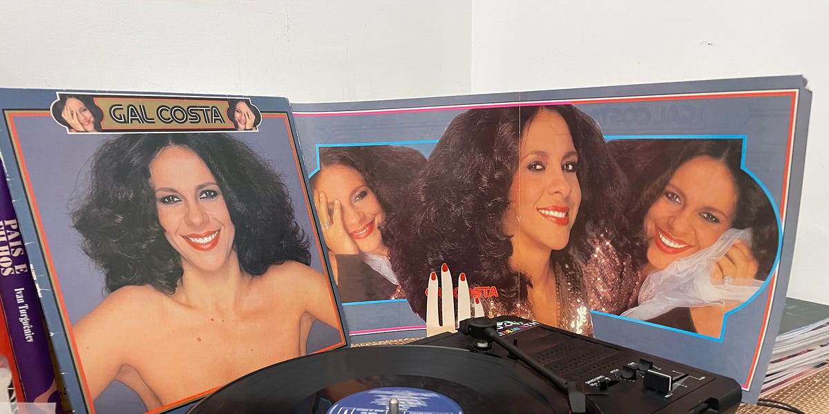 O primeiro na vitrola #003 - by Arthur Tertuliano