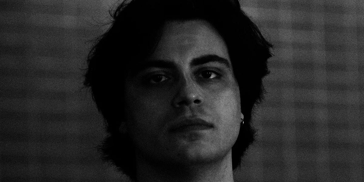 Film Show 042: Kalil Haddad - Tone Glow