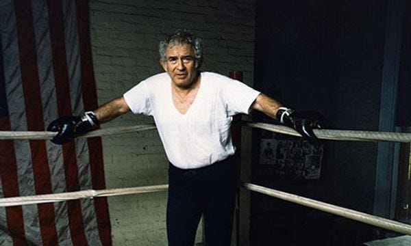 Quien Es Mas Macho? Your Late Morning Outbound Links!