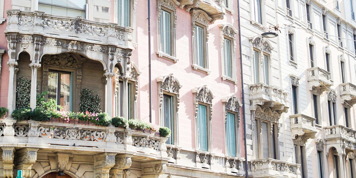 Traveling with kids: 3 life hacks. - Emily Ley’s Substack