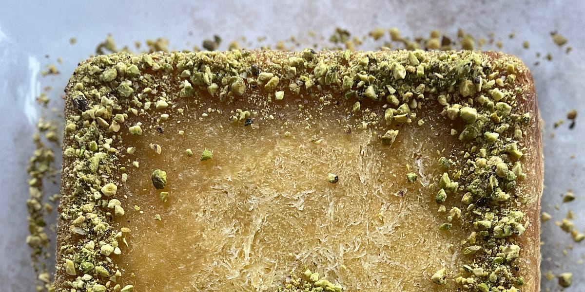 Konafa with custard filling