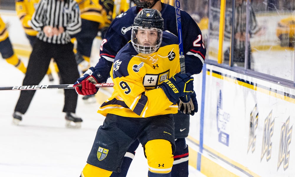 Leibold signs pro contract with South Carolina Stingrays