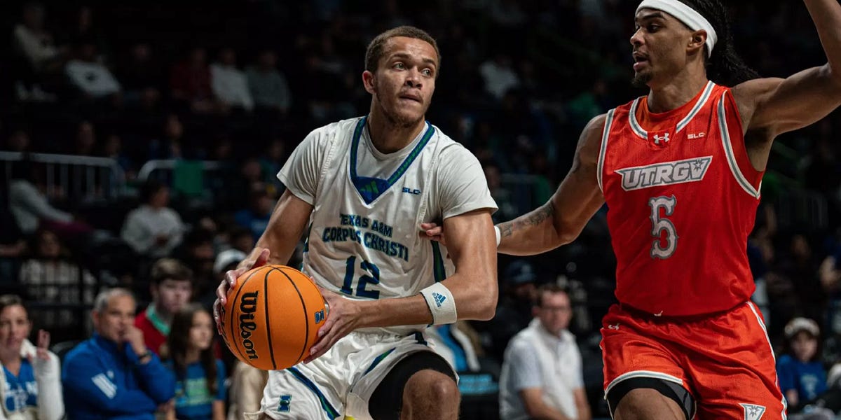 Dease ready to groove with Valpo - by Paul Oren