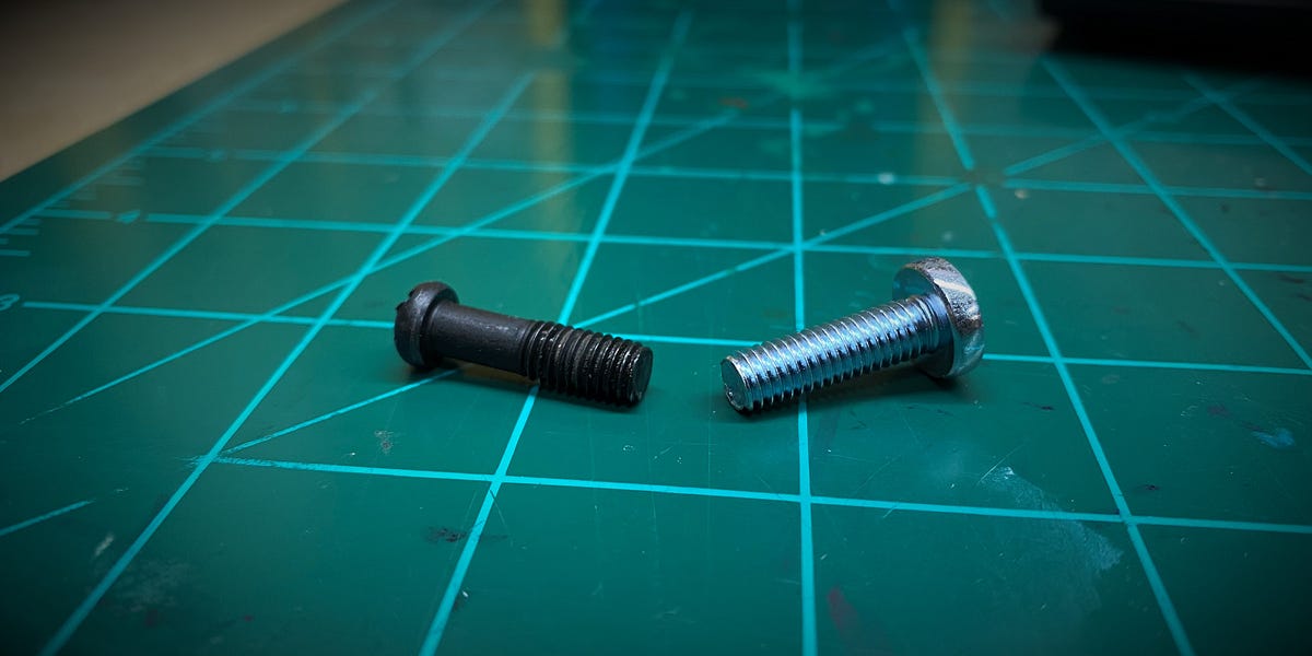 Left-hand threads - J ROBERT CLARK - MAKES