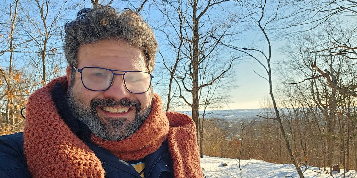 Keep Cozy - by Thomas Pluck - Fox at Timber Creek