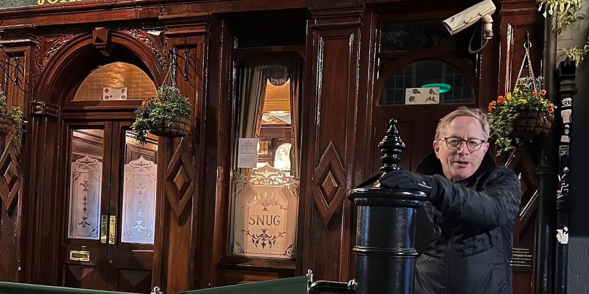 On water and windows in the UK today - by Lloyd Alter