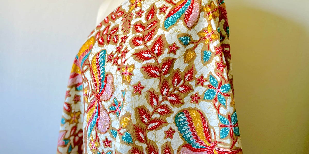 Batik Storytelling: Decoding the Motifs of Javanese Textile Art