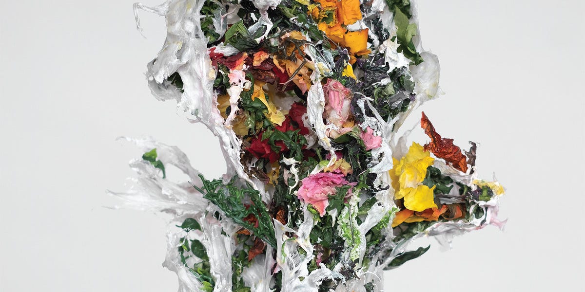 Two albums with flowers on the cover - Decy