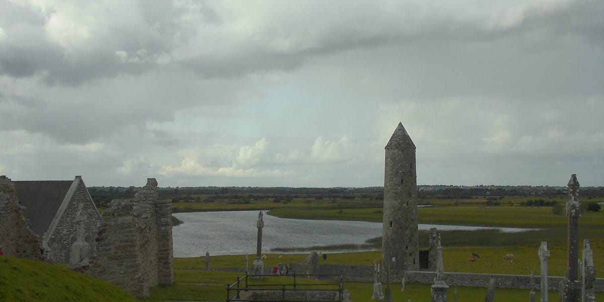 Golden Ages and the Guardians of Knowledge