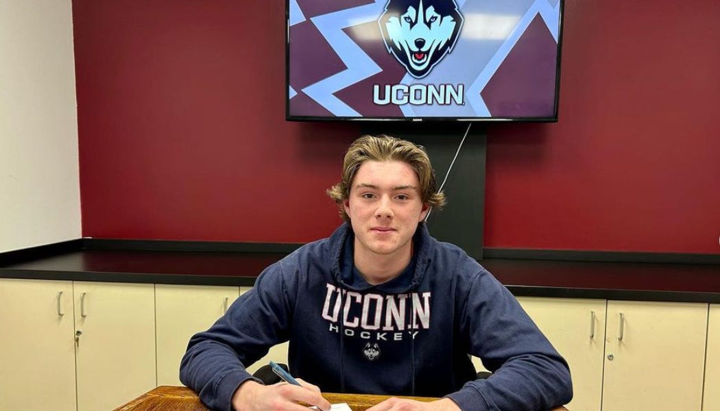 Mason Kesselring signs letter of intent to UConn