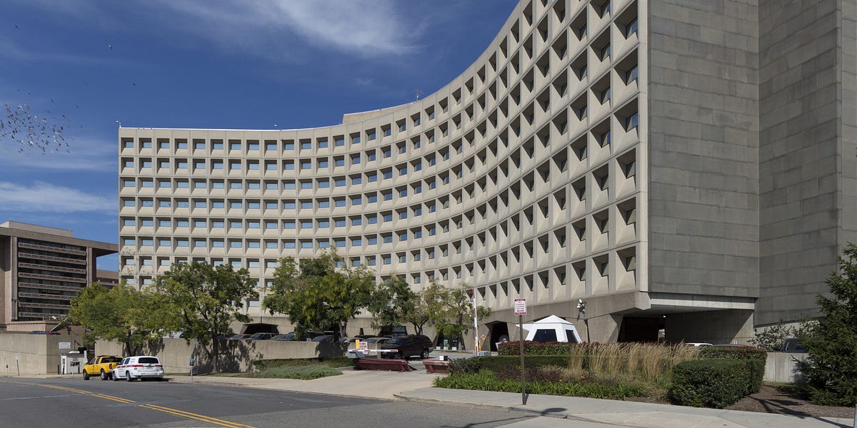 Appreciating the HUD (Robert C. Weaver) Building and its Modernist legacy