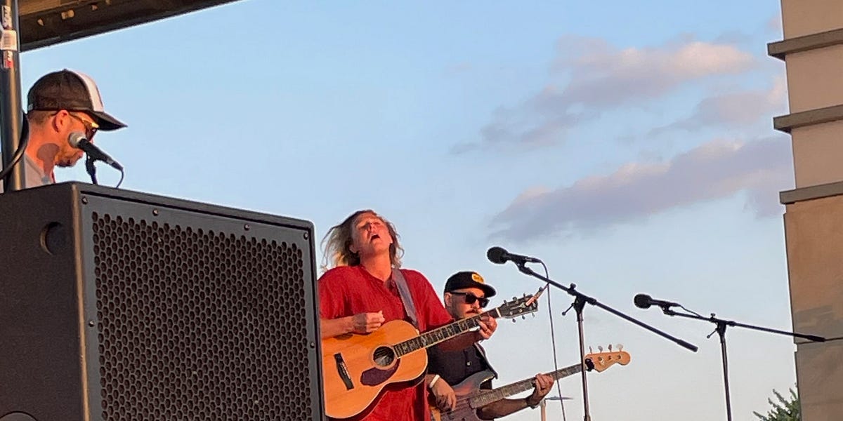 I Love Lissie (and you should, too). - by Alison McGaughey