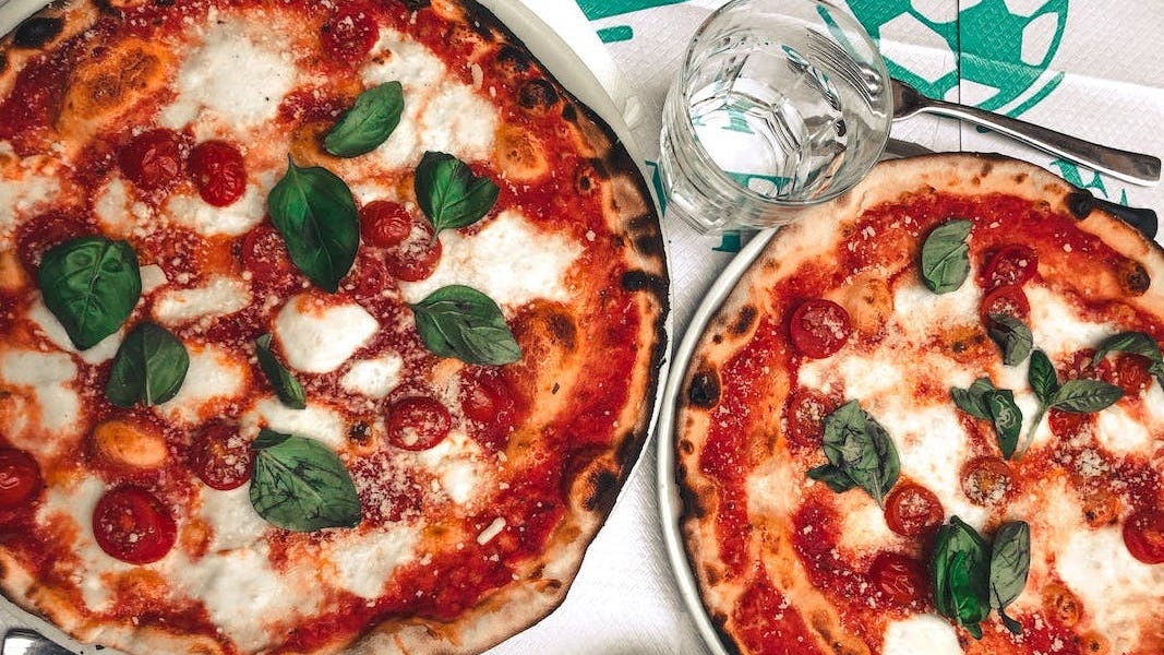 Jeff Bezos and the Two-Pizza Team: Beyond the Numbers