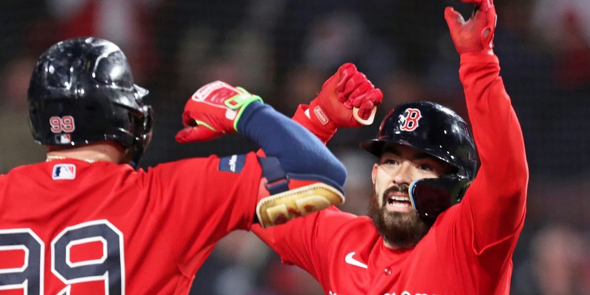 Connor Wong has career night at the plate for the Red Sox, hits two ...