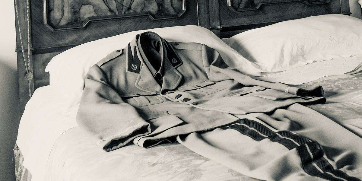 REBOOTING — Lessons from Ruth Ben-Ghiat’s ‘Strongmen’ — ‘Losing Sleep ...
