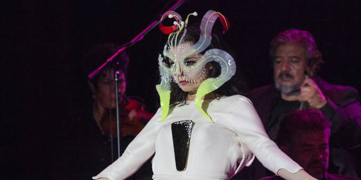 Aluvión de entradas de Björk, el merch tasado de Jeff Rosenstock, David ...