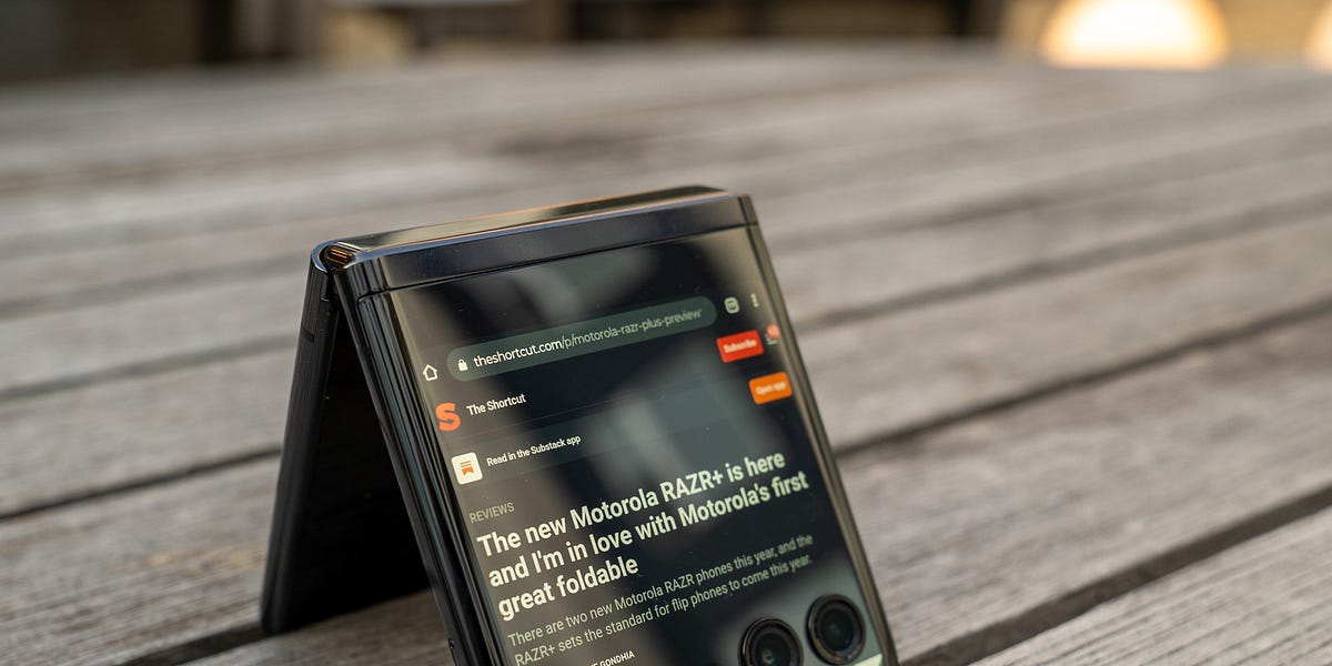 Motorola Razr+ review: the best flip phone ever made