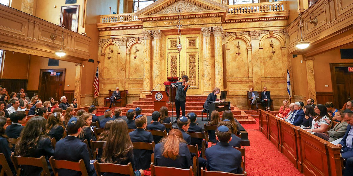 Inside America’s First-Ever Classical Jewish School