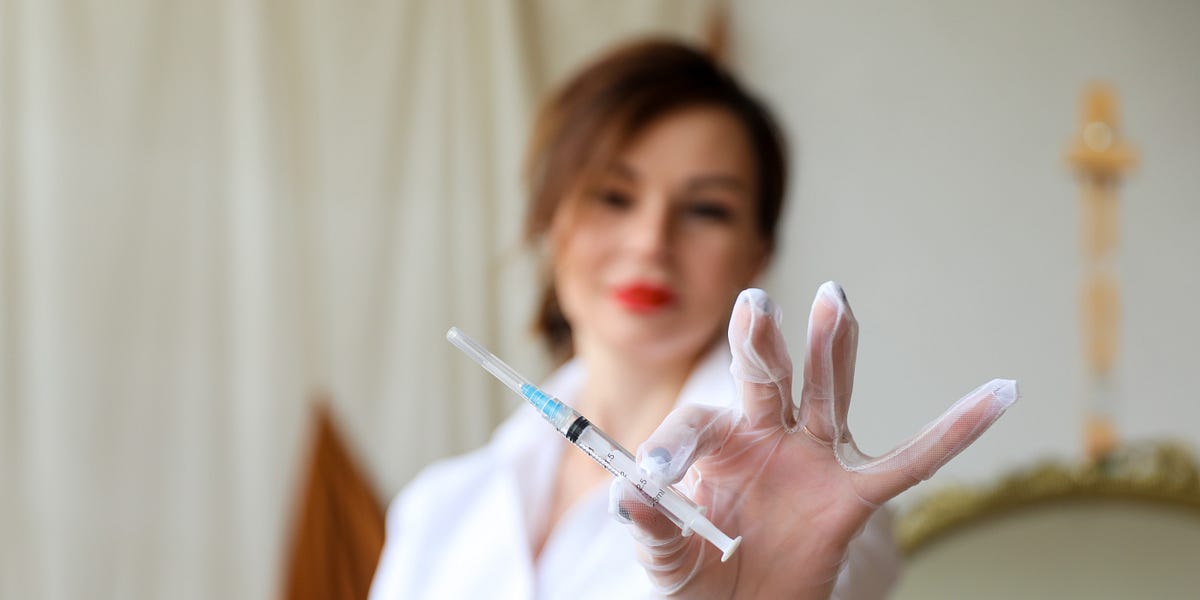 The Standard Clinic Experience - Self Diagnosis Straight to Hormones in ...