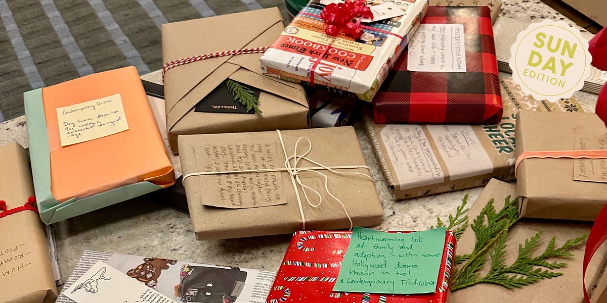 Sunday Edition: How to Host a Holiday Book Swap (!)