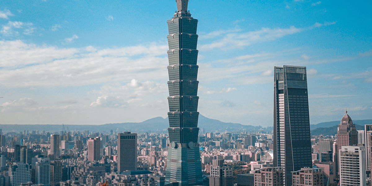 Eastern Empirics: Unraveling Public Sentiment on Taiwan Unification