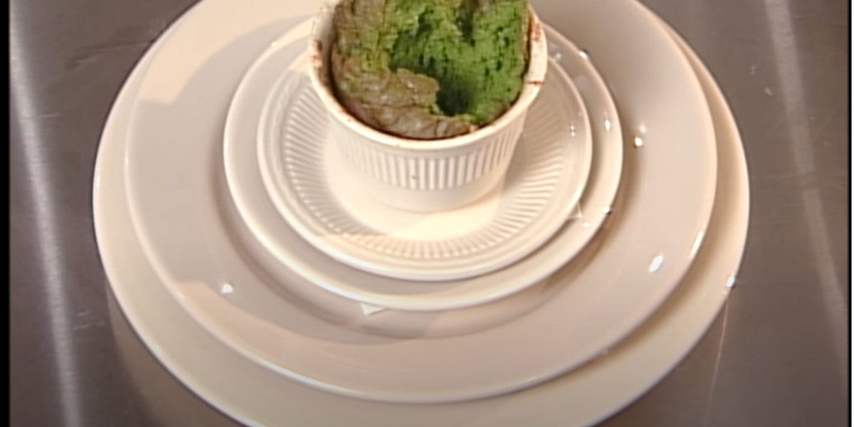 Vol. 4: Opening Night at Frog Club, from Horses' Liz Johnson