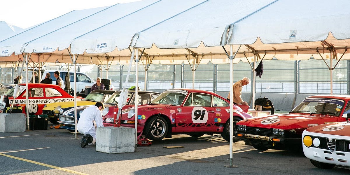 Close to 2000 take to Teretonga Park for George Begg Festival