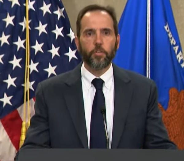 DC Appellate Judges: "Unprecedented Approach" to Get Trump's Twitter Files