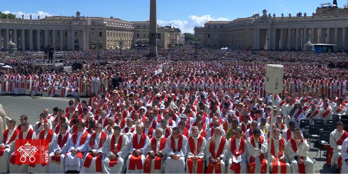 The Latin-Heavy Novus Ordo Funeral of Pope Francis