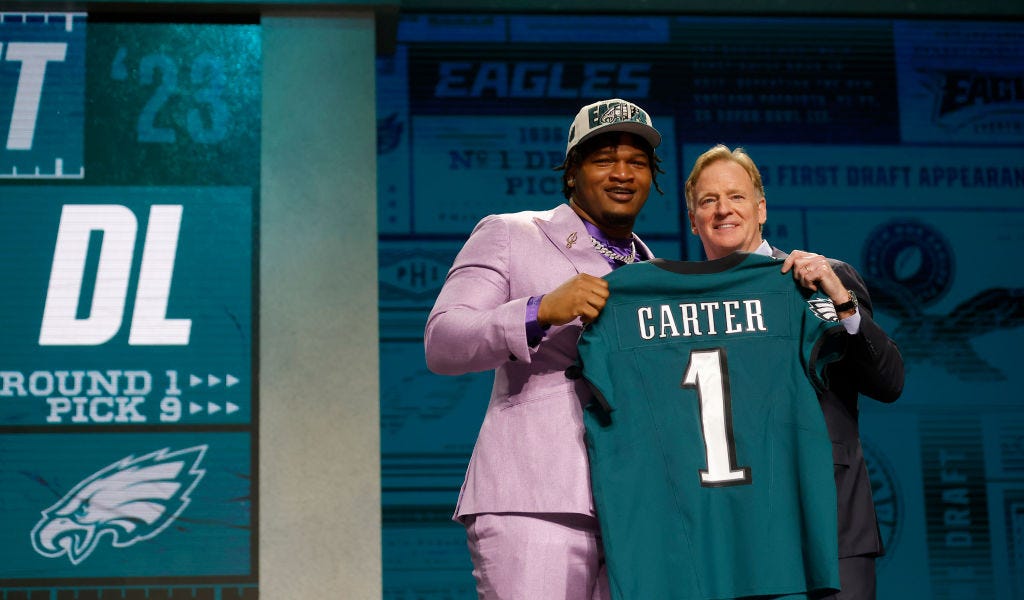 Handing out draft awards - by Oliver Connolly