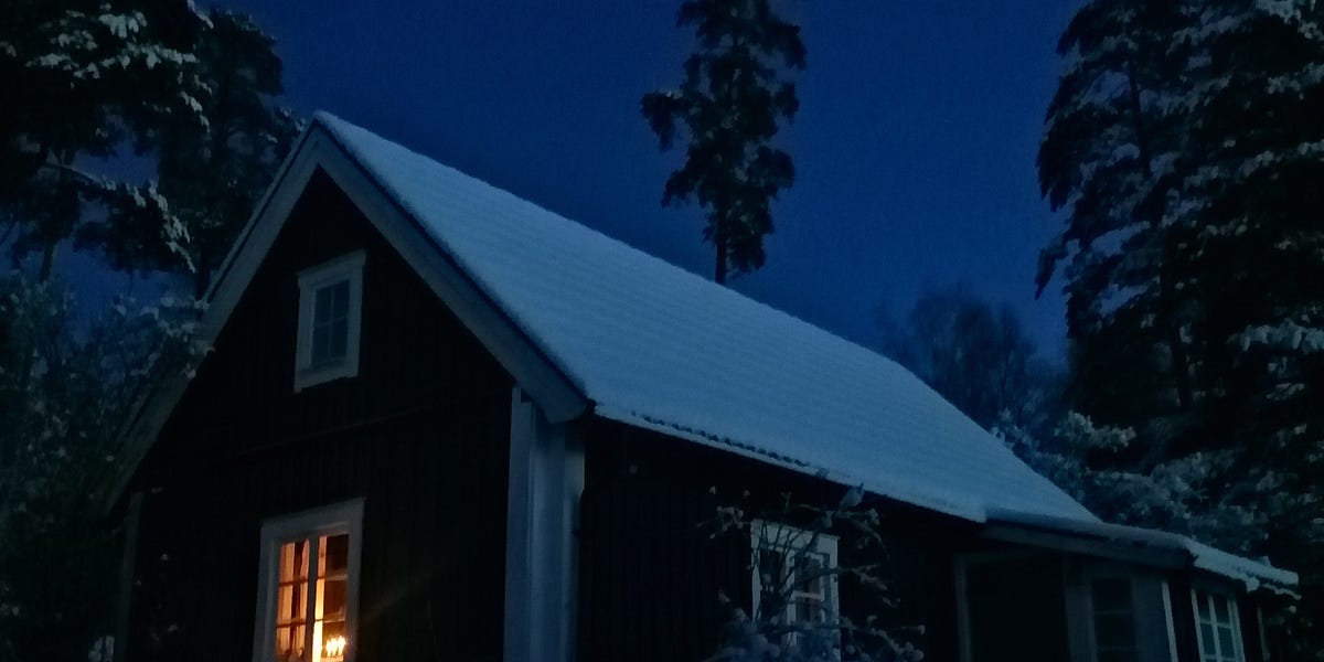 BETWEEN MOONSET AND SUNRISE - Imelda Almqvist's Substack