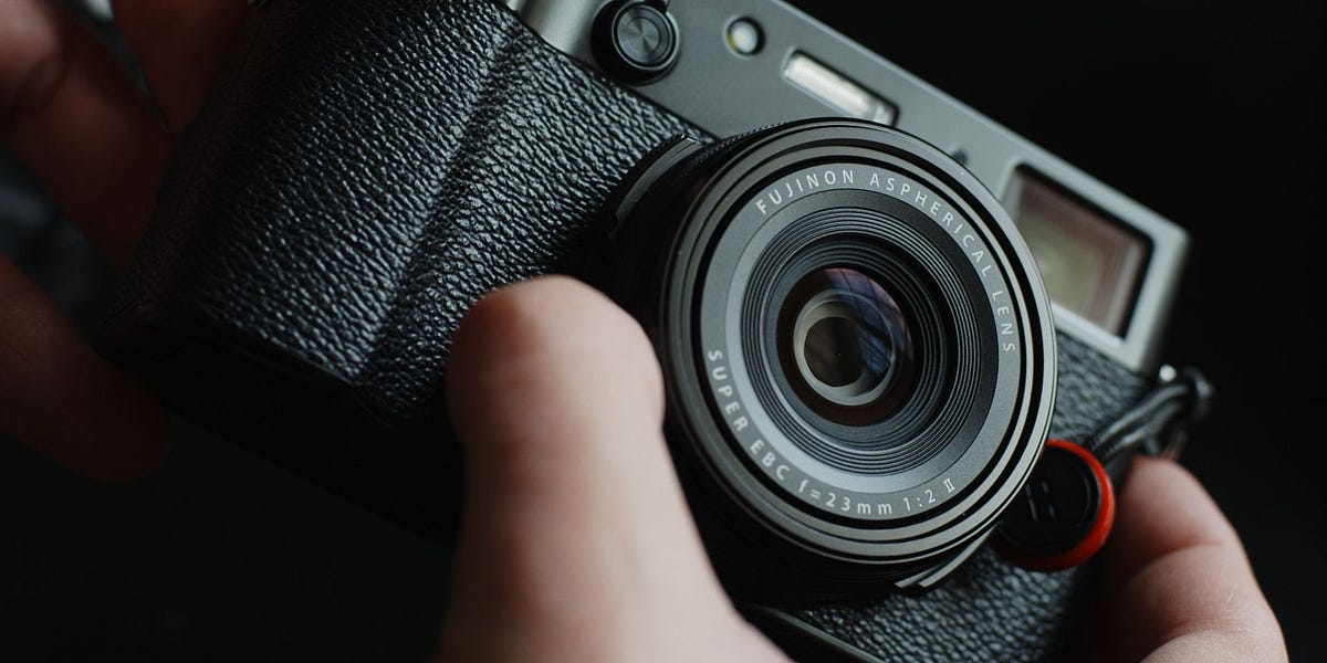 Sample footage of the Fujifilm X100V's output into a Blackmagic Video ...