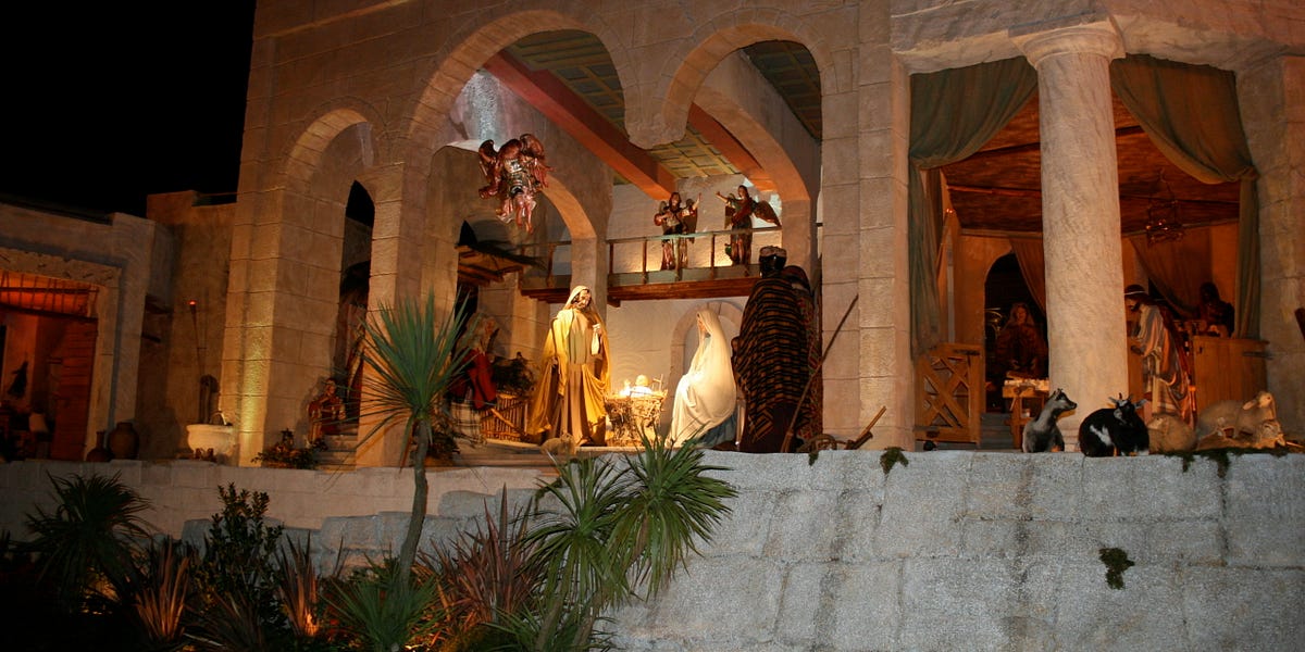 A short history of the Vatican Nativity